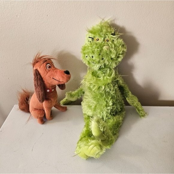 Dr. Seuss | Toys | Dr Seuss The Grinch Who Stole Christmas Plush Toys ...